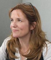 Star Trek Databas - Star Trek på svenska